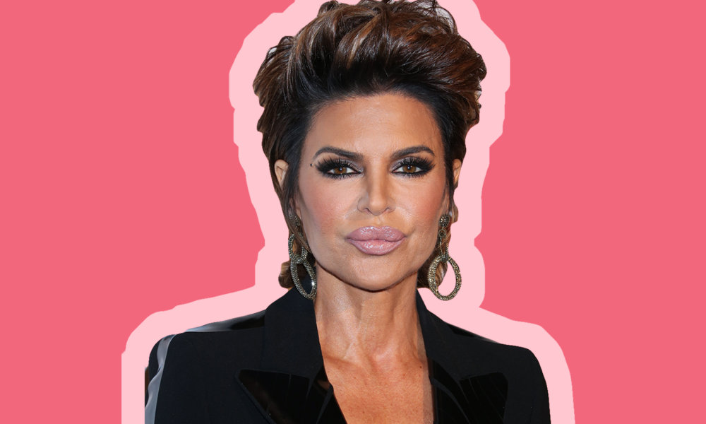 Lisa Rinna Calls Herself An 'Asshole' To Promote Her New Beauty Line!