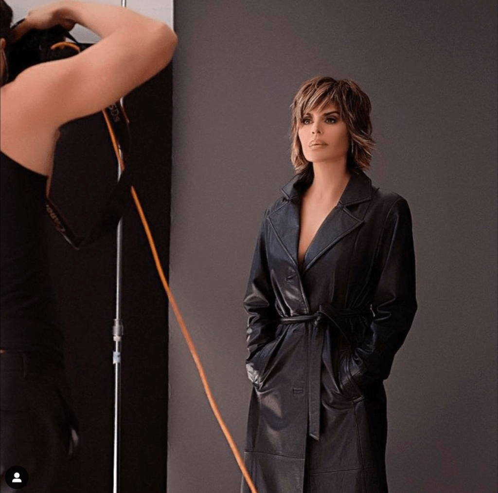 Does It Come With Injections?' RHOBH's Lisa Rinna Ridiculed For 'Lip ...