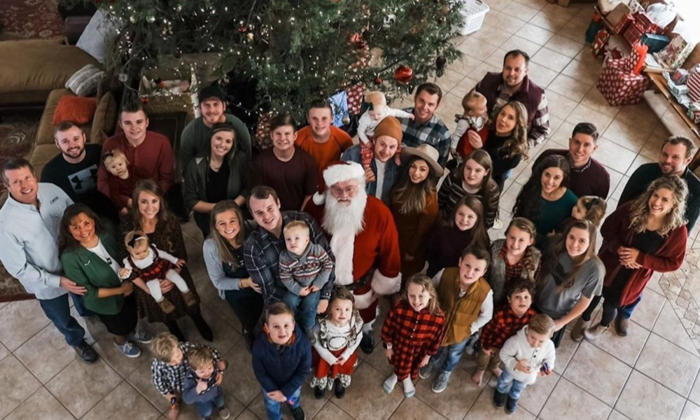 19 Kids and Counting | All About The Tea | Celebrity, Hollywood ...