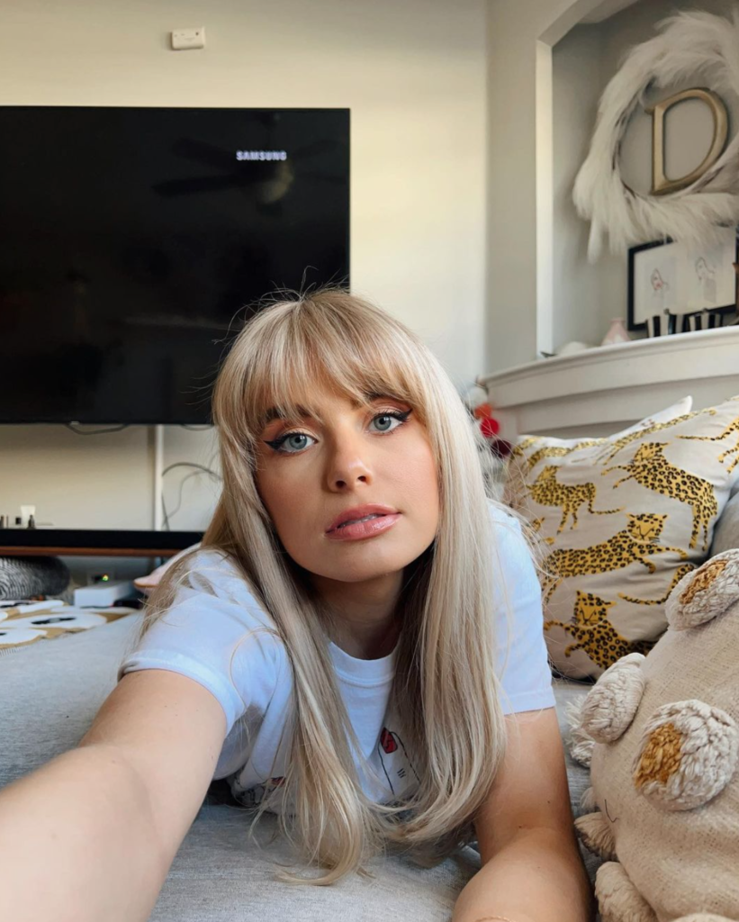 Demi Burnett Responds to Corinne Olympios Calling Her 'A Poser!'