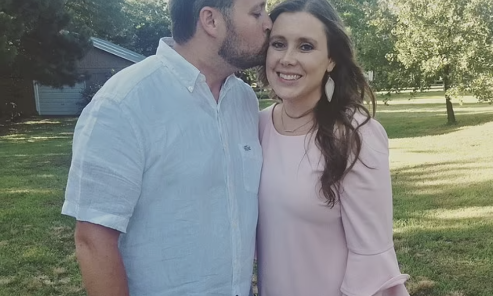 Find Out Why Anna Duggar Stands By Her Sexual Predator Husband!