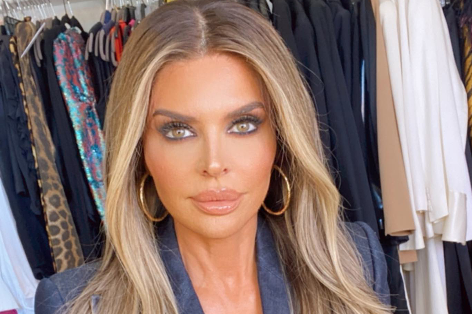 Lisa Rinna Blames RHOBH Fan Hatred On Her Own Commitment To Honesty 