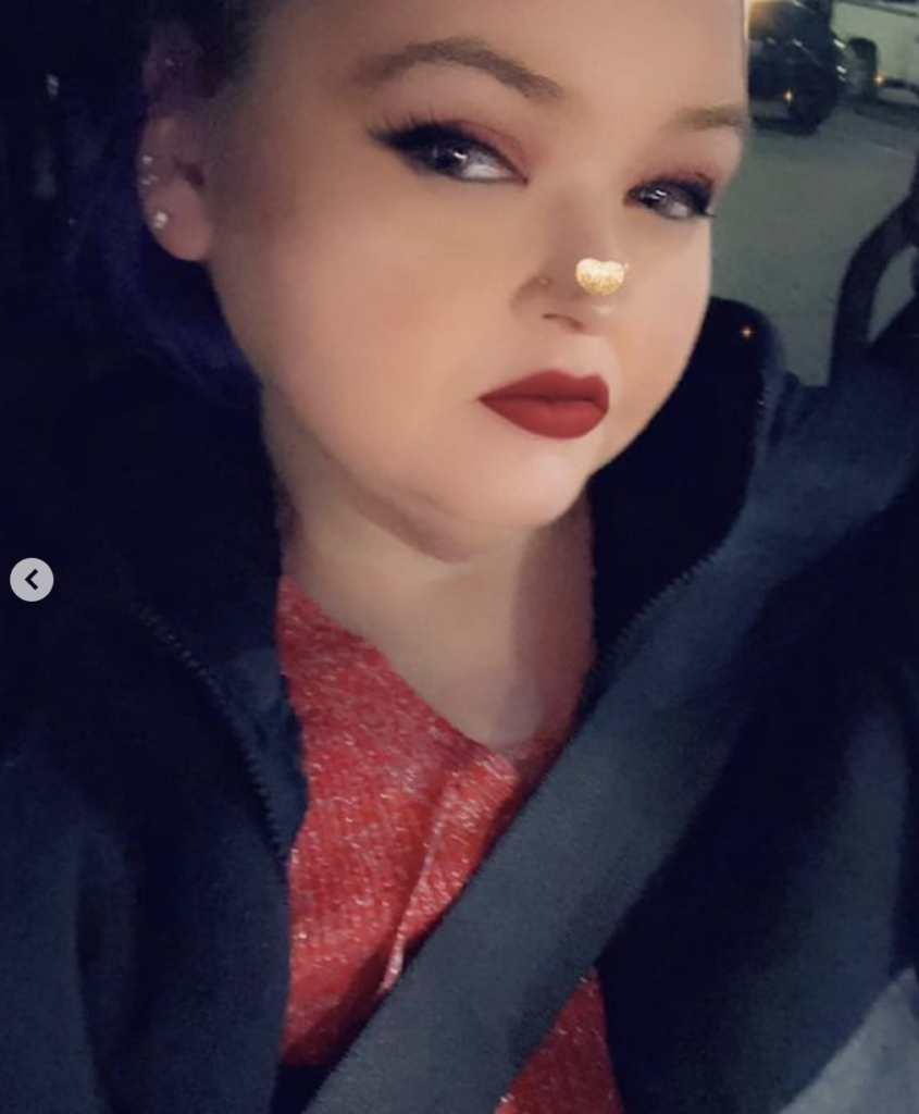 '1000-LB Sisters' Amy Slaton Shows Off New ‘Skinny’ Face . . . She’s ...