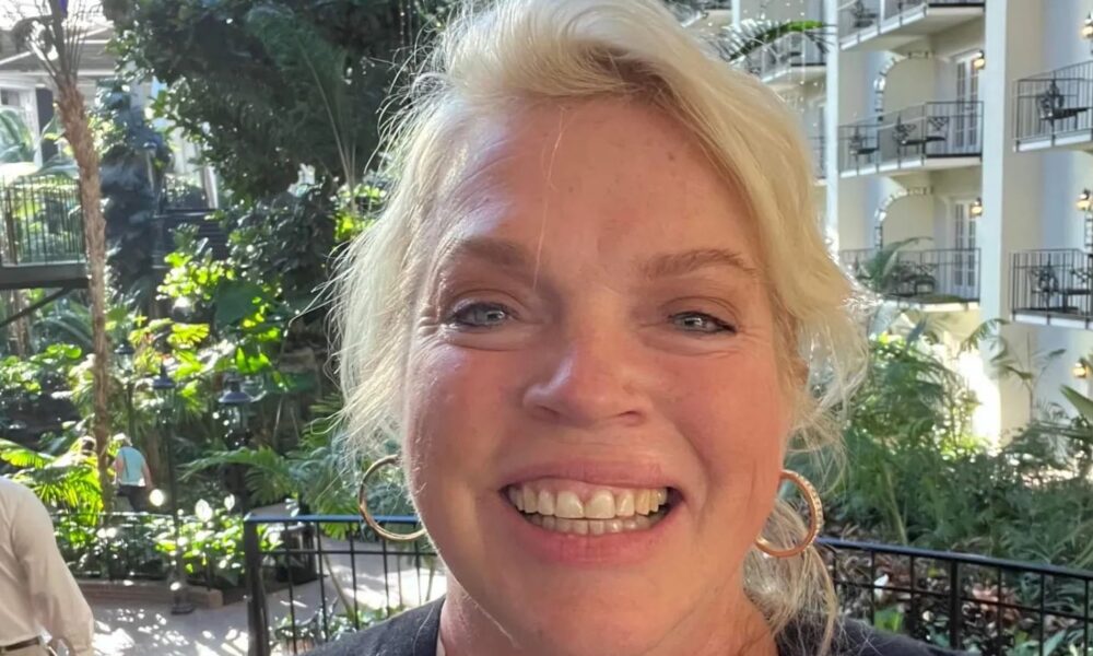 Janelle Brown Beams Post-Workout After 'Dropping 100 Pounds' and Kody Brown