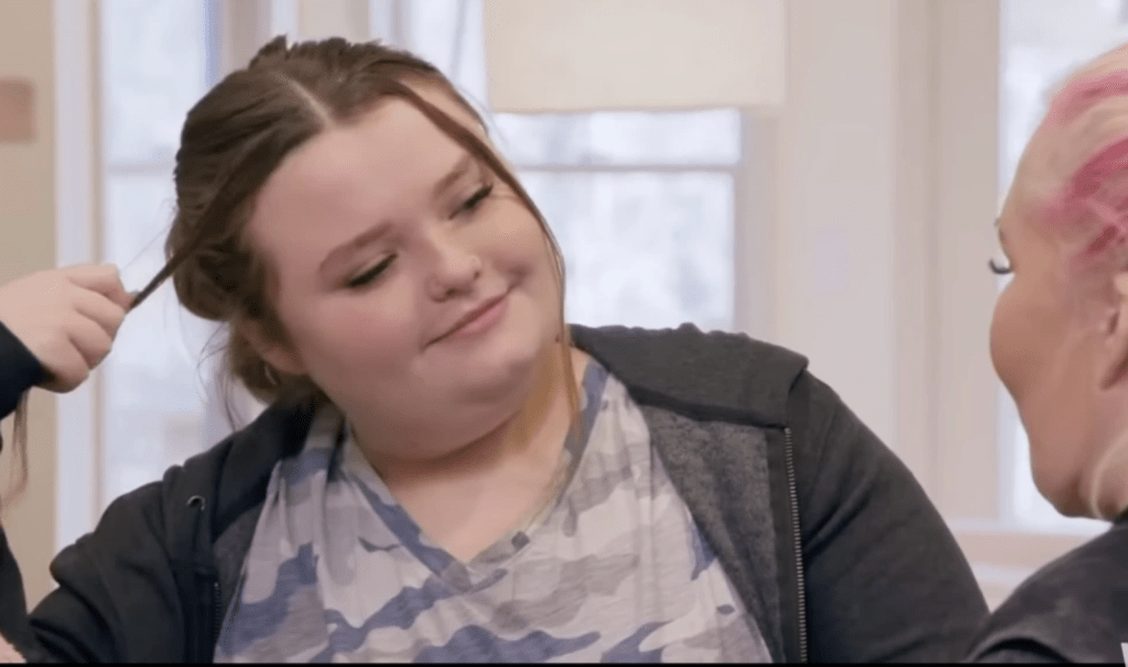 Honey Boo Boo Breaks Down in Tears as Mama June Gives Her First Hug in ...