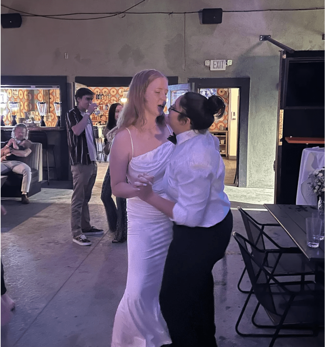 Meri Brown And Daughter Leon Reunite Plus Kody Spotted At Gwendlyns Wedding